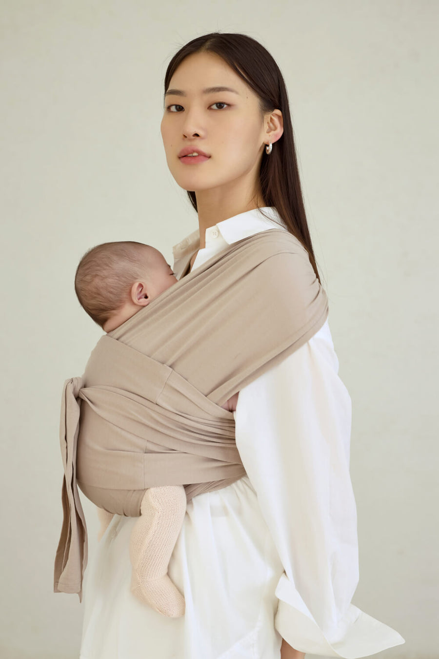 コニー抱っこ紐 Elastech™ （ヘッドサポート付き） – コニー | Konny